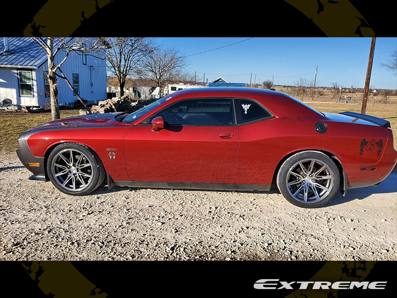 2014 Dodge Challenger - 20x10.5 Niche Wheels 295/40R20 Nitto Tires