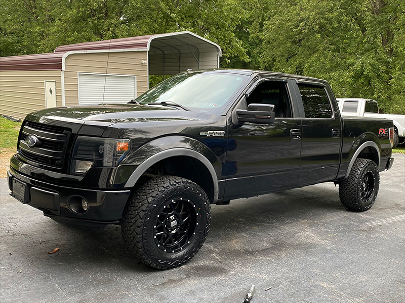 2014 Ford F-150 - 18x9 XD Series Wheels LT33x12.50R18 Venom Power Tires