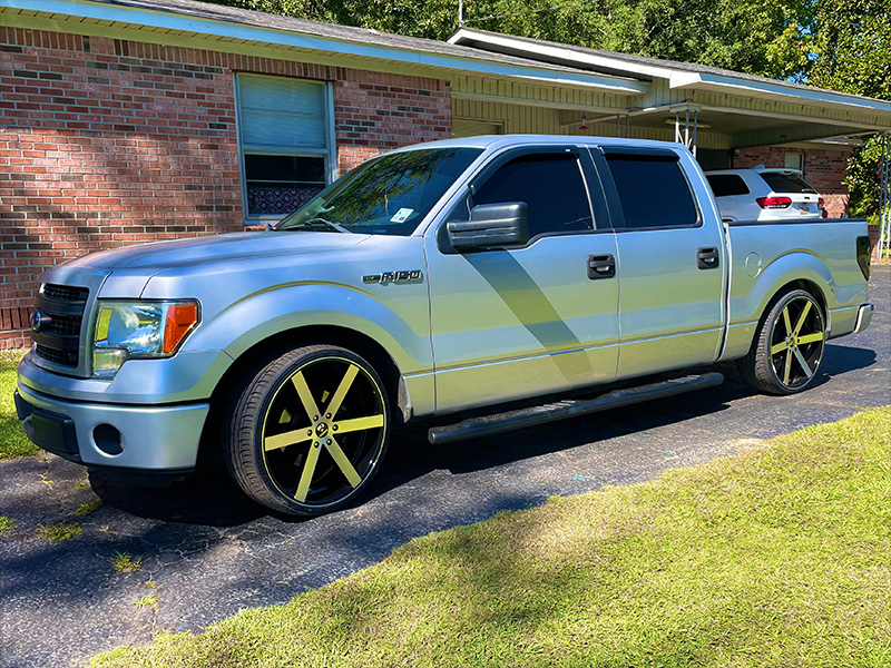 2014 Ford F-150 - 24x9.5 Ravetti Wheels 275/25ZR24 Advanta Tires