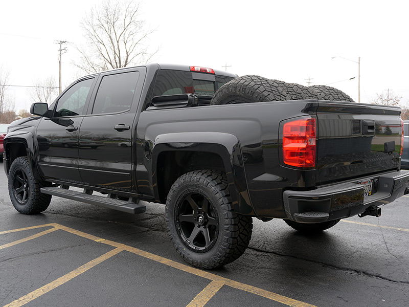 2015 Chevrolet Silverado 1500 - 20x9 Fuel Offroad Wheels 295/60R20 ...
