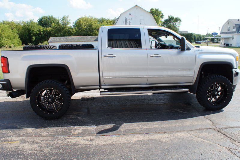 2015 GMC Sierra 2500 HD - 22x10 Fuel Offroad Wheels 35x12.5R22 Nitto ...