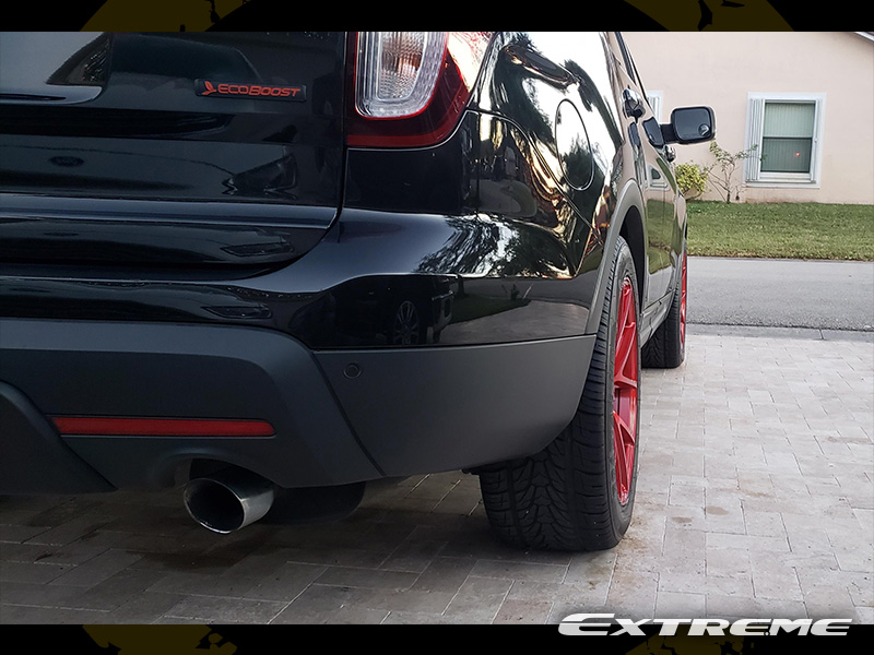 2015 Ford Explorer - 20x10 Niche Wheels 295/45R20 Nexen Tires