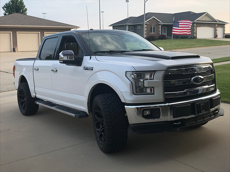 2015 Ford F-150 - 22x10 4Play Wheels 315/45R22 Nitto Tires