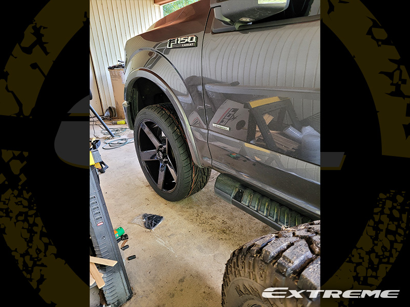 2015 Ford F-150 - 24x10 Dub Wheels 305/35R24 Toyo Tires