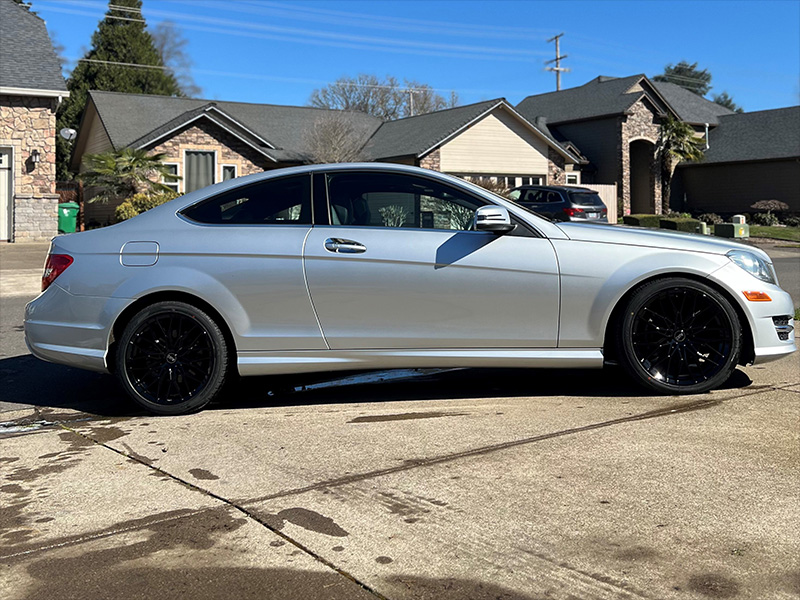 2015 Mercedes-Benz C250 - 18x8 DRW Wheels 235/40ZR18 Lexani Tires