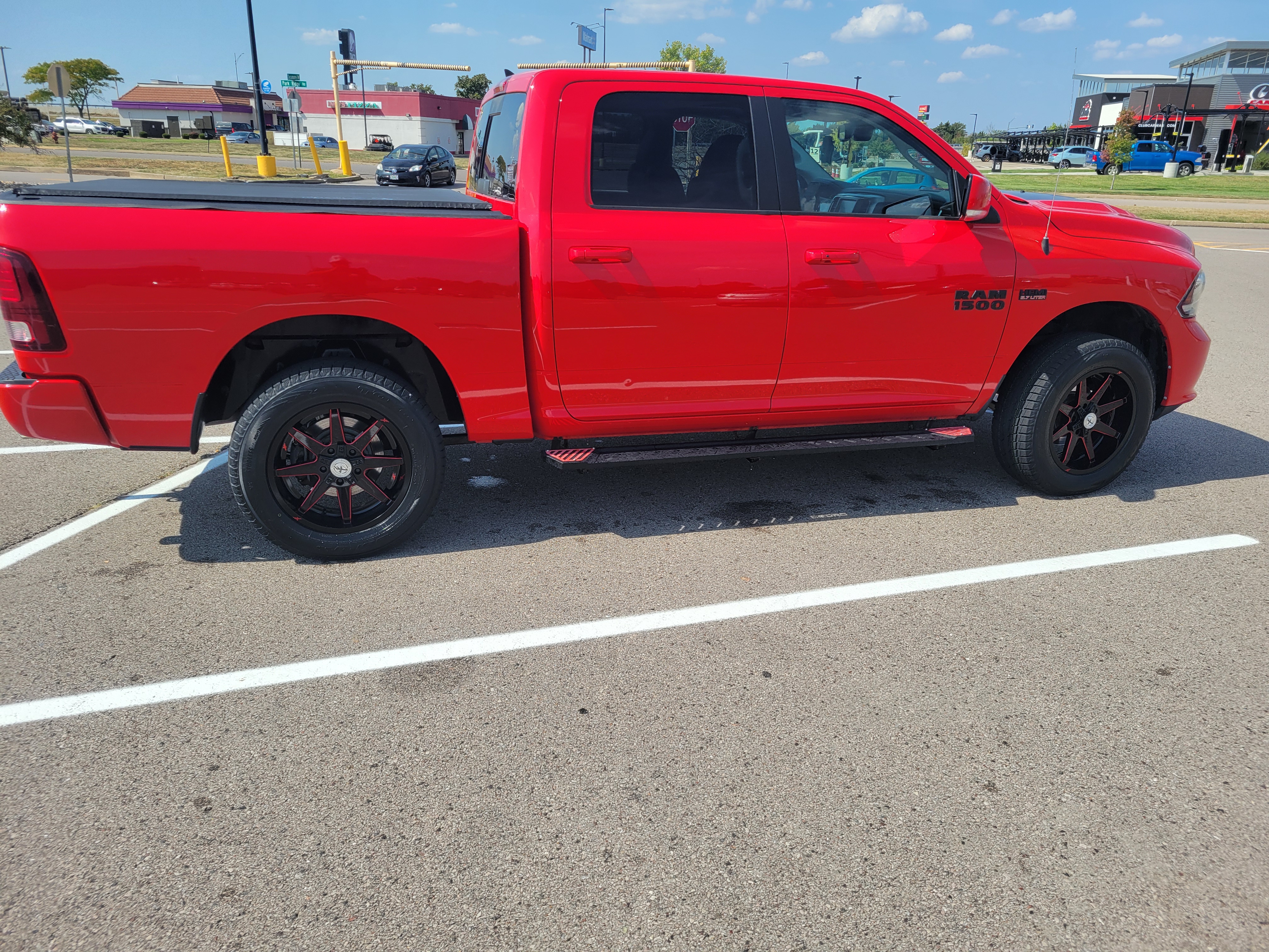 2016 Ram 1500 - 20x9 XF Offroad Wheels 275/60R20 Toyo Tires