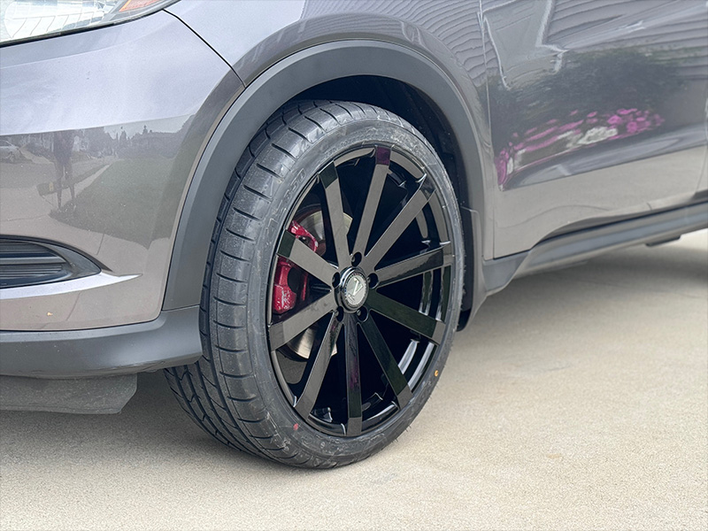 2016 Honda HR-V - 20x8.5 Velocity Wheel Wheels 235/40R20 Atturo Tires