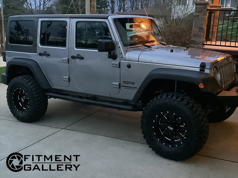 2016 Jeep Wrangler - 17x10 Moto Metal Wheels 35x12.50R17 Nexen Tires