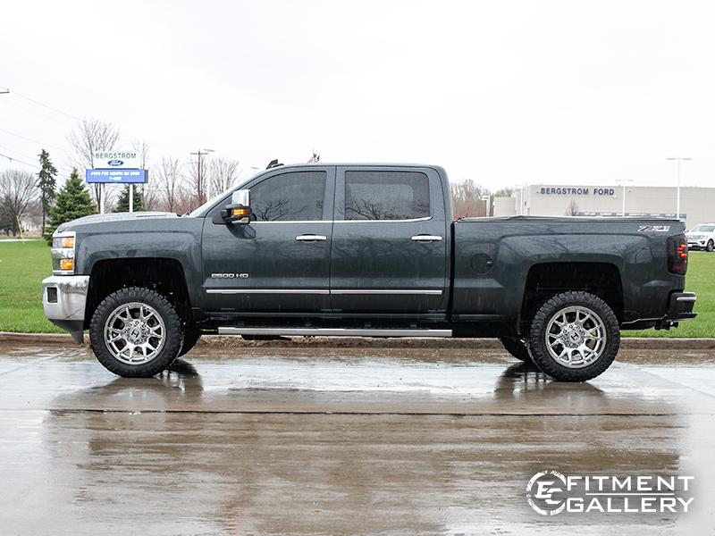 2017 Chevrolet Silverado 2500 HD - 20x10 Hostile Wheels 33x11.5R20 ...