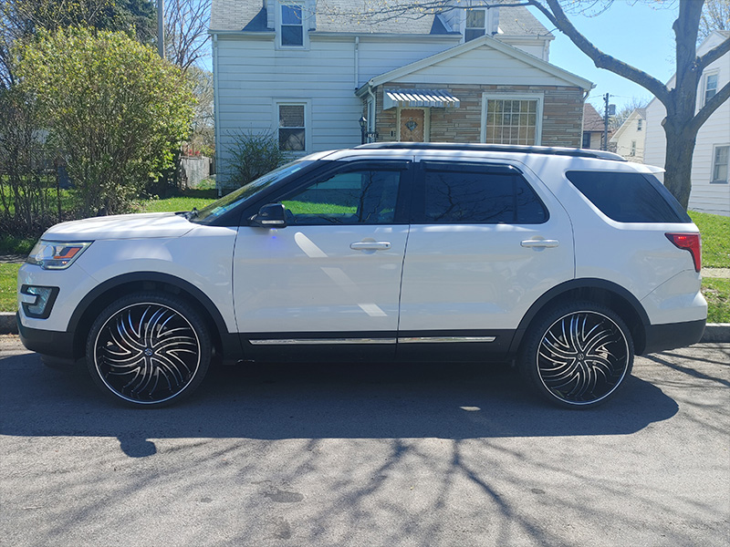 2017 Ford Explorer - 24x9 Massiv Wheels 275/25R24 Lexani Tires