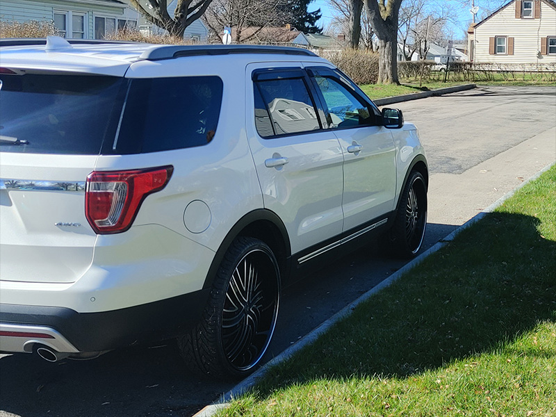 2017 Ford Explorer - 24x9 Massiv Wheels 275/25R24 Lexani Tires