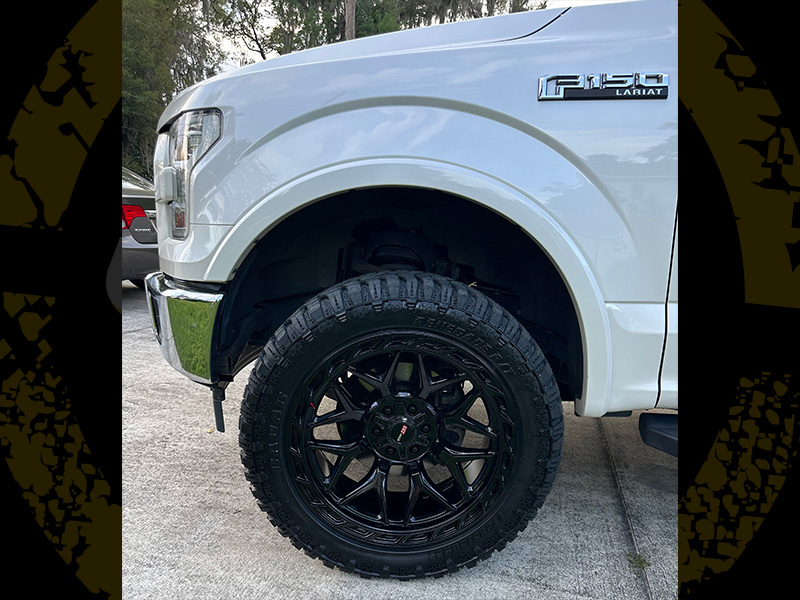 2017 Ford F-150 - 22x10 Vortek Offroad Wheels LT285/50R22 Radar Tires