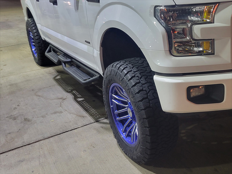 2017 Ford F-150 - 20x10 XF Offroad Wheels LT35x12.50R20 AMP Tires