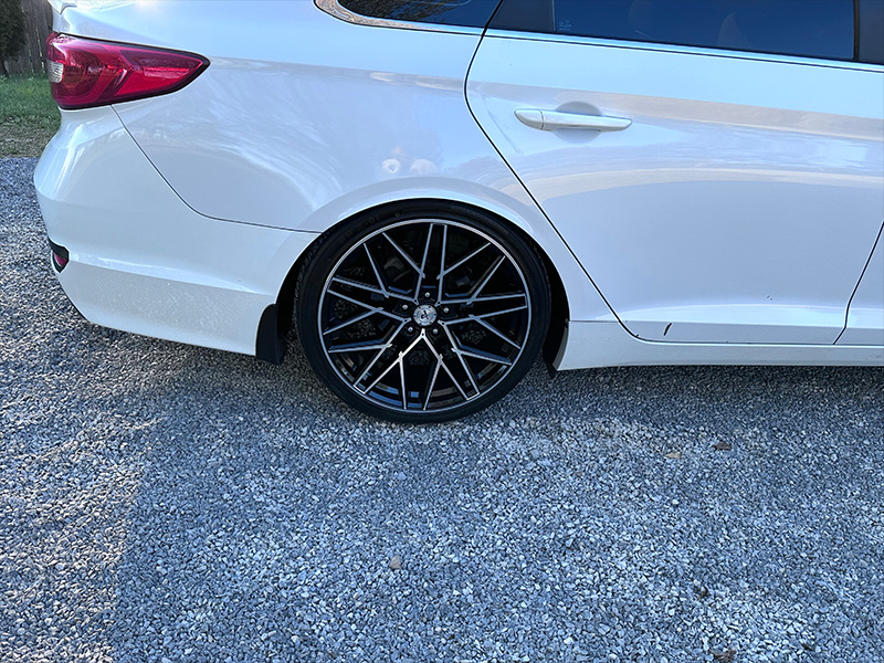 2017 Hyundai Sonata - 20x8.5 Impact Wheels 235/35R20 Advanta Tires