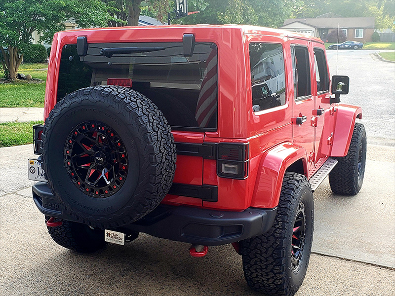 2017 Jeep Wrangler - 17x9 RTX Wheels LT315/70R17 BFGoodrich Tires