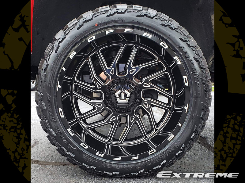 2018 Chevrolet Silverado 1500 - 22x12 TIS Wheels 33x12.50R22 AMP Tires