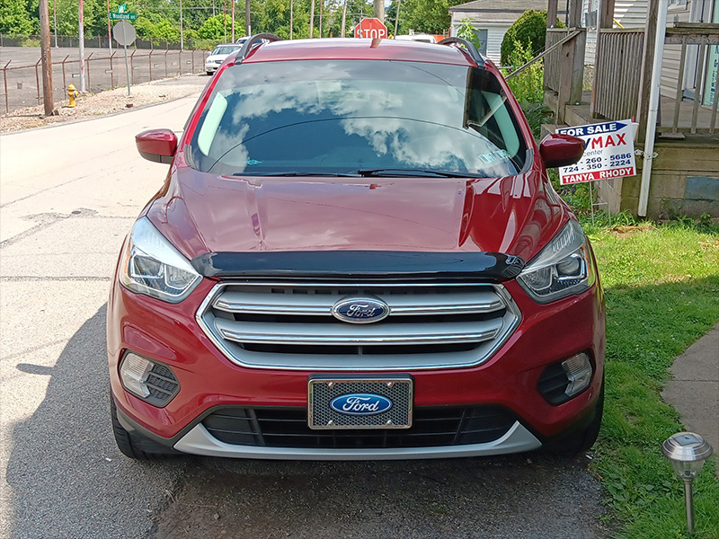 2018 Ford Escape - 18x8 RTX Wheels 235/50ZR18 Lexani Tires