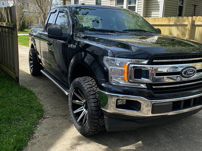 2018 Ford F-150 - 20x10 Off-Road Monster Wheels 285/55R20 Venom Power Tires
