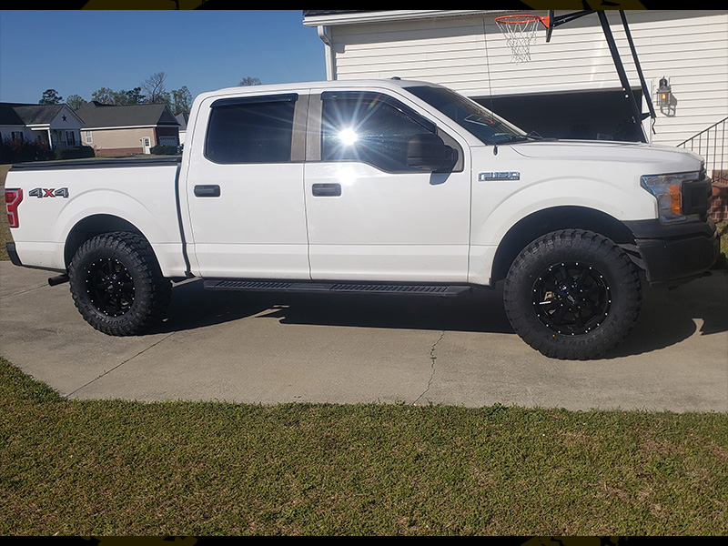 2018 Ford F-150 - 18x9 Moto Metal Wheels LT35x12.50R18 Ironman Tires