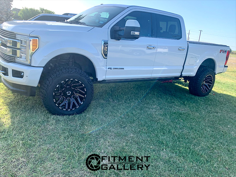 2018 Ford F-250 Super Duty - 20x12 TIS Offroad Wheels LT35x12.50R20 ...