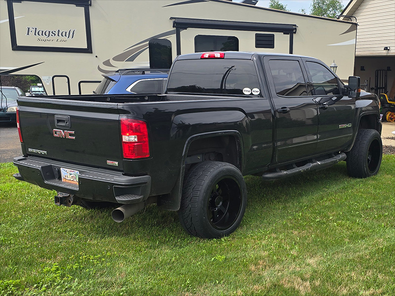 2018 GMC Sierra 2500 HD - 22x12 Fittipaldi Offroad Wheels LT305/50R22 ...