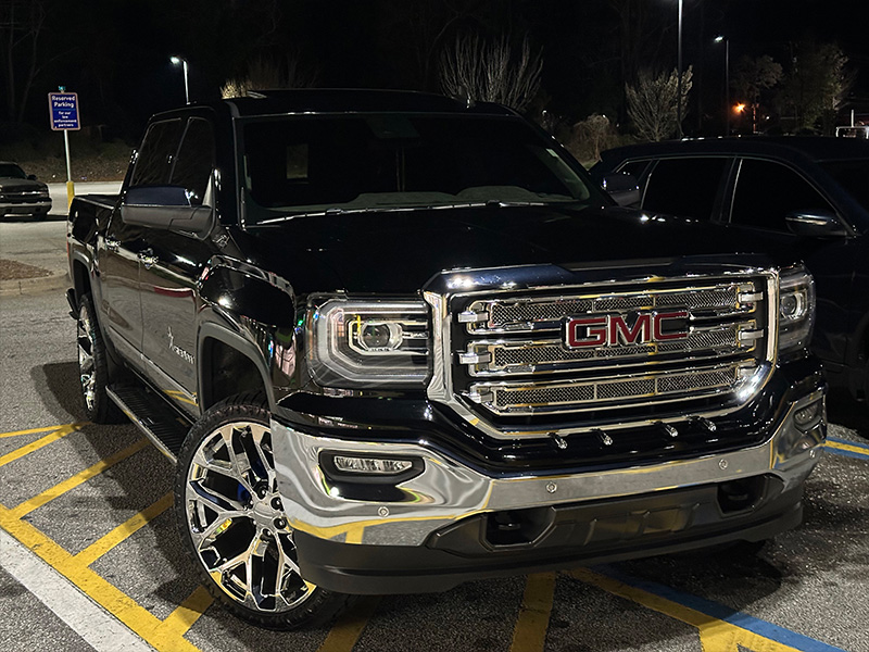 2018 GMC Sierra 1500 - 24x10 OE Performance Wheels 305/35R24 Atturo Tires