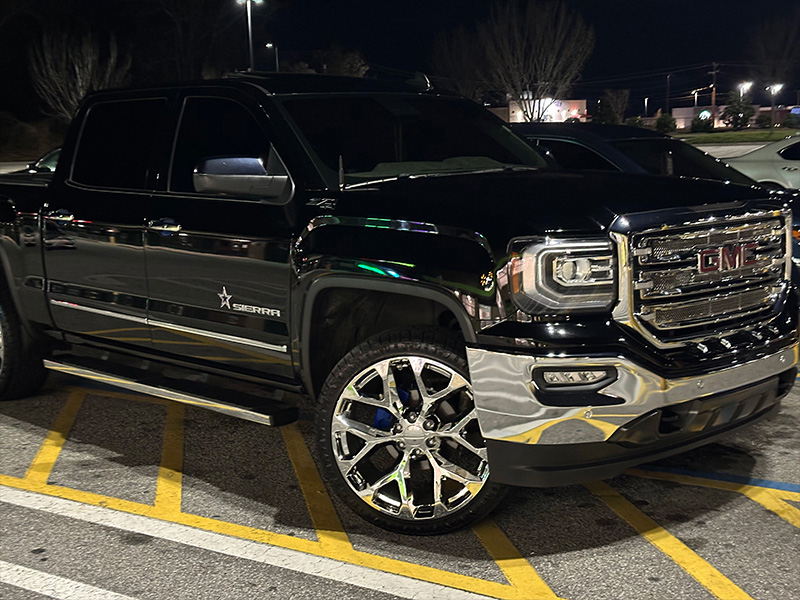 2018 GMC Sierra 1500 - 24x10 OE Performance Wheels 305/35R24 Atturo Tires
