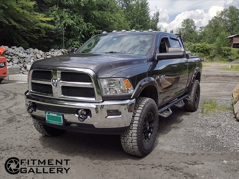 2018 Ram 2500 - 18x9 Fuel Offroad Wheels 37x12.50R18 Falken Tires