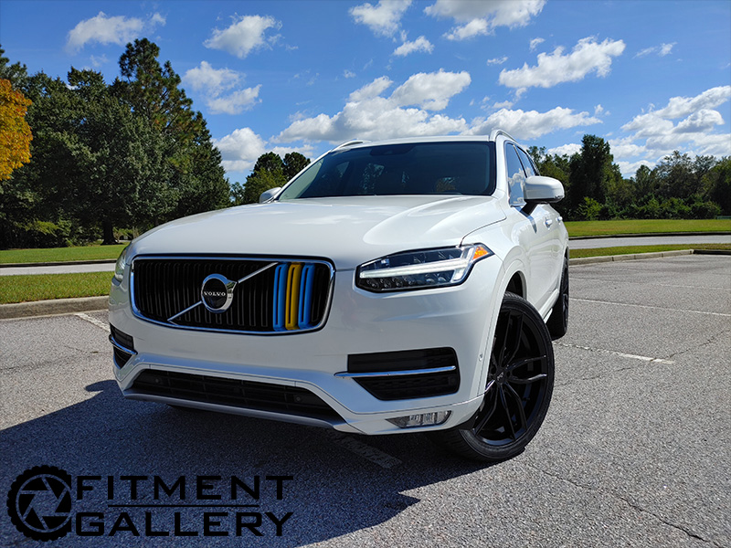 2018 Volvo XC90 - 22x9 Niche Wheels 285/35R22 Nexen Tires