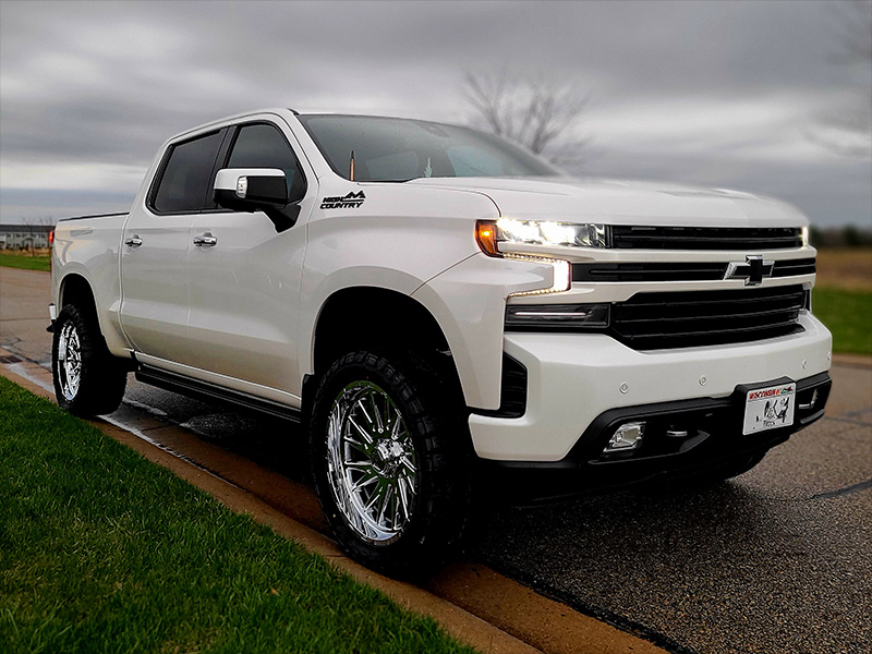 2019 Chevrolet Silverado 1500 - 22x10 TIS Offroad Wheels 33x12.50R22 ...
