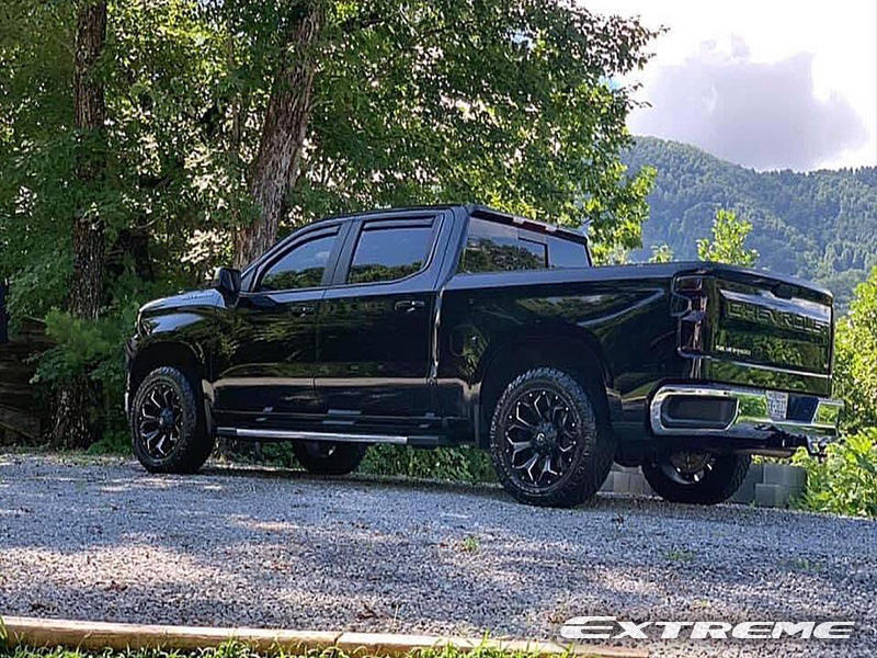 2019 Chevrolet Silverado 1500 - 20x9 Fuel Offroad Wheels LT285/60R20 ...
