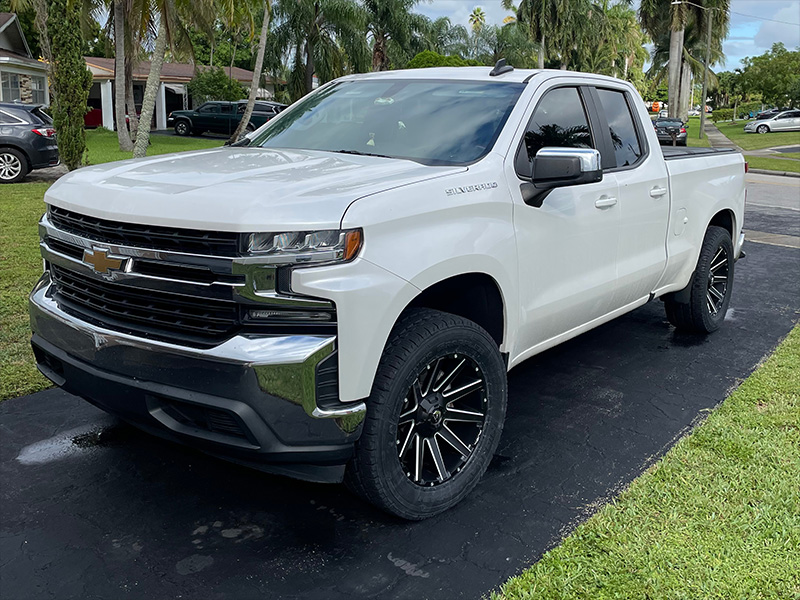 2019 Chevrolet Silverado 1500 - 20x9 Fuel Offroad Wheels LT305/55R20 ...