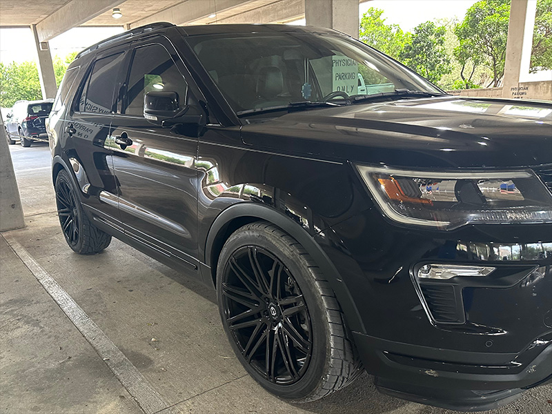 2019 Ford Explorer - 22x10.5 Curva Concepts Wheels 285/40R22 Toyo Tires