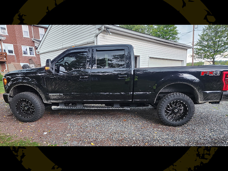 2019 Ford F-250 Super Duty - 20x10 TIS Offroad Wheels 35x12.50R20 TIS ...