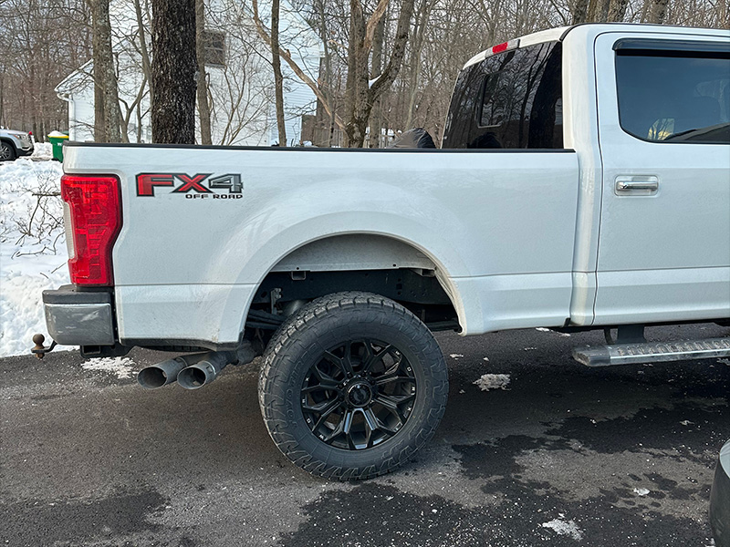 2019 Ford F-250 Super Duty - 20x9 Worx Wheels LT295/65R20 Toyo Tires