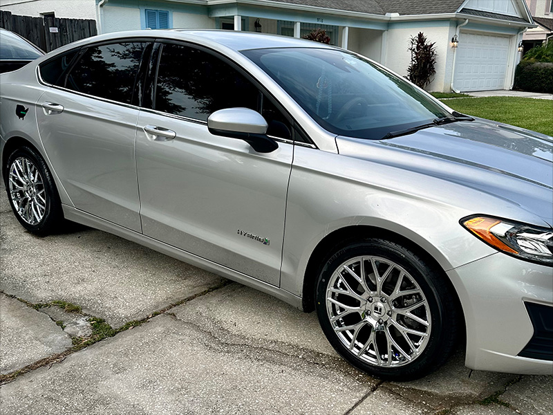 2019 Ford Fusion - 18x8 Touren Wheels 235/45ZR18 Advanta Tires