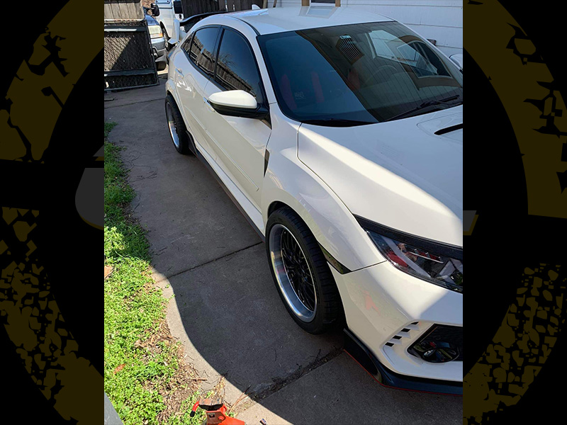 2019 Honda Civic - 18x9.5 MRR Wheels 275/35ZR18 Michelin Tires