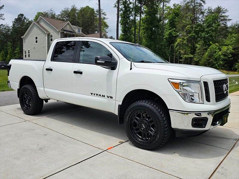 2019 Nissan Titan - 20x10 Weld Off-Road Wheels 275/55R20 Atturo Tires