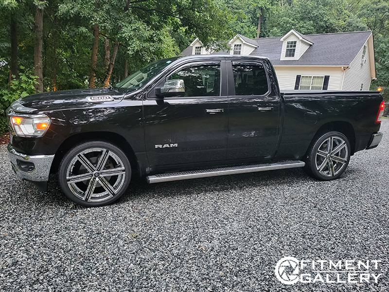 2019 Ram 1500 - 24x9.5 Blade Luxury Wheels 295/35R24 Advanta Tires