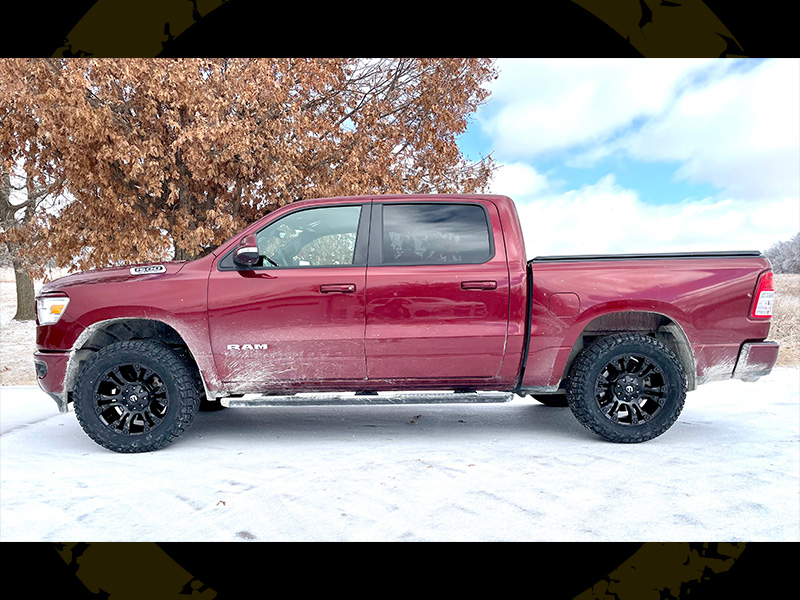 2019 Ram 1500 - 20x9 Fuel Offroad Wheels 305/55R20 Nitto Tires
