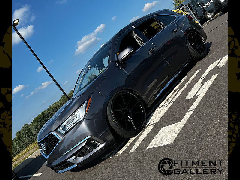 2020 Acura MDX - 22x10.5 Verde Wheels 245/30ZR22 Ironman Tires