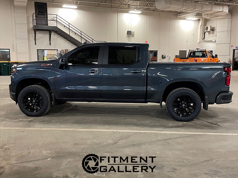 2020 Chevrolet Silverado 1500 - 20x10 Fuel Offroad Wheels P285/55R20 ...