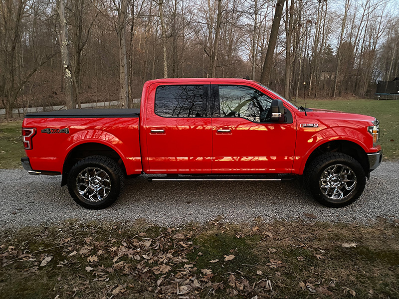 2020 Ford F-150 - 20x10 Vision Wheels 305/55R20 AMP Tires