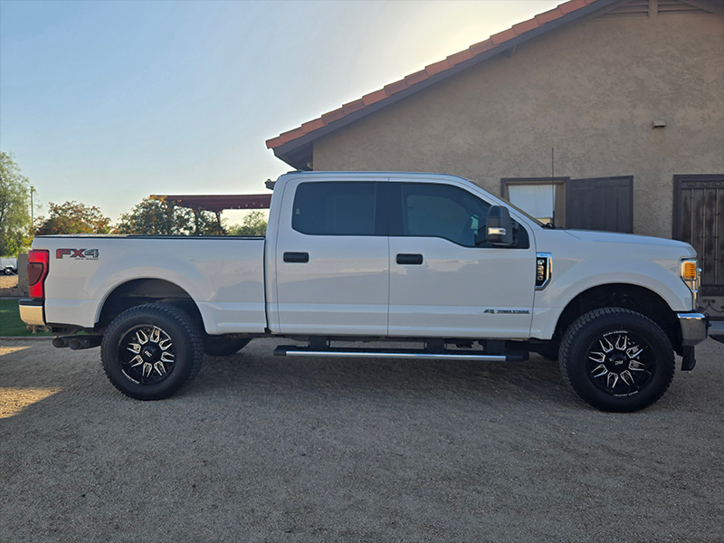 2020 Ford F-250 Super Duty - 20x10 Rough Country Wheels LT35x12.50R20 ...