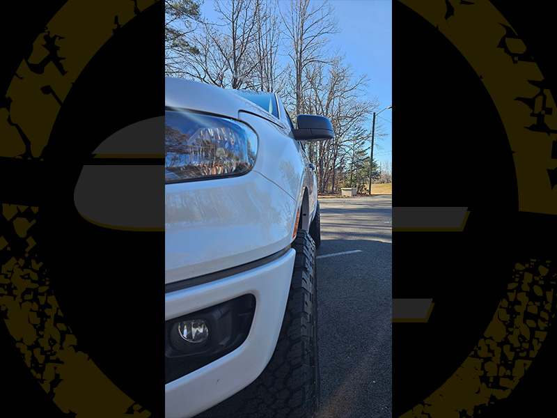 2020 Ford Ranger - 17x9 Fuel Offroad Wheels 265/70R17 General Tires