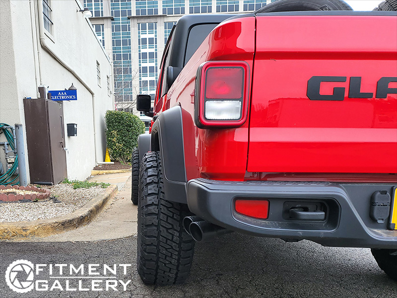 2020 Jeep Gladiator - 17x9 Fuel Offroad Wheels LT315/70R17 Mickey ...