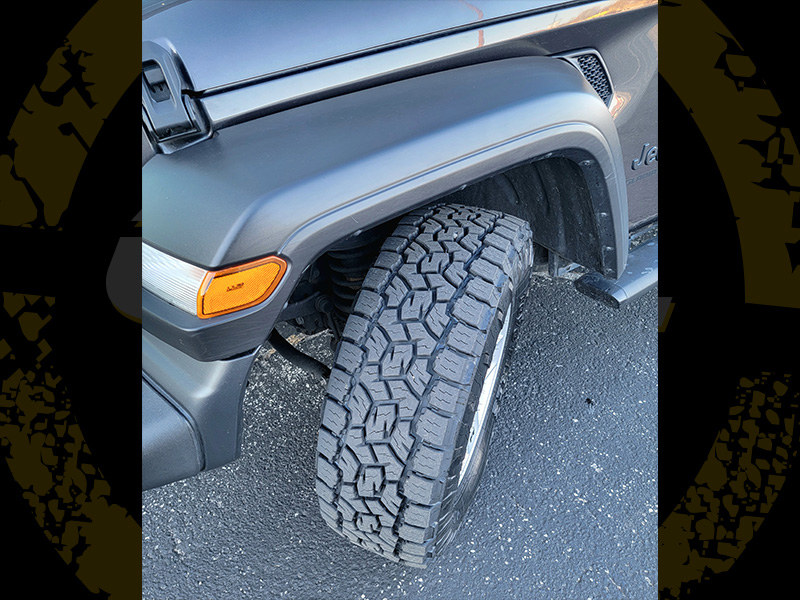 2020 Jeep Gladiator - 275/70R17 Toyo Tires