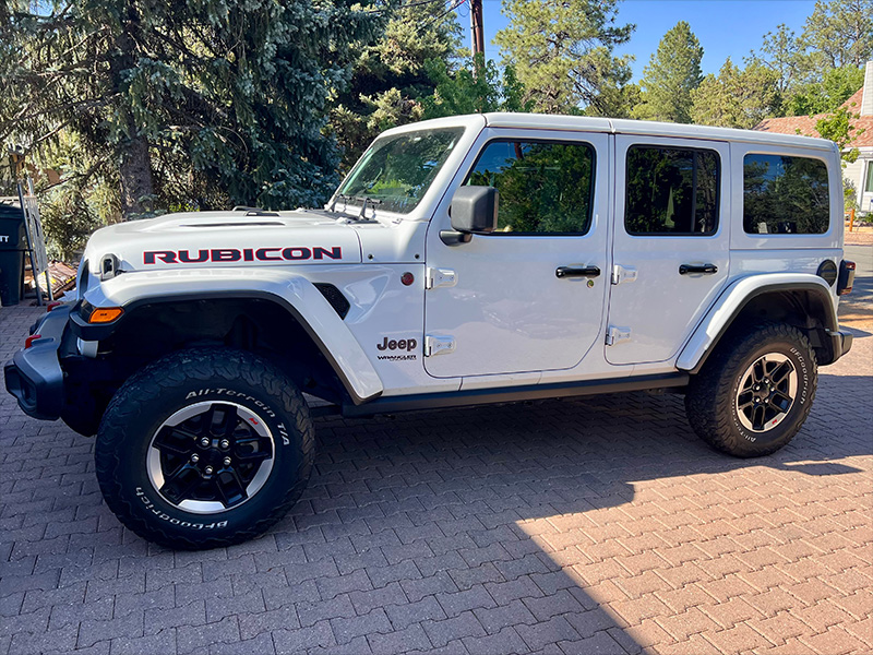 2020 Jeep Wrangler - 17x9 Lock Offroad Wheels LT35x12.50R17 Toyo Tires