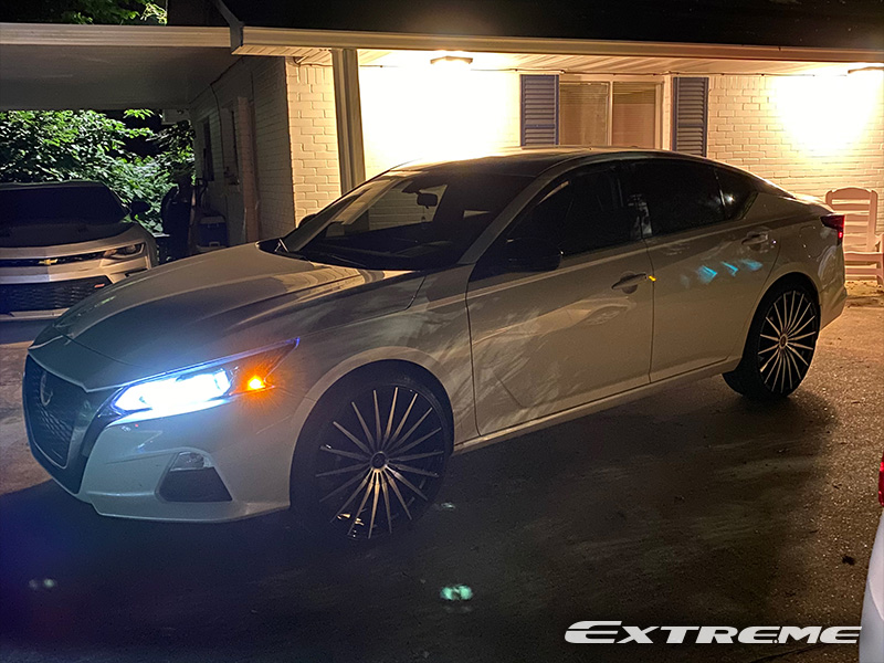 2020 Nissan Altima - 22x8.5 Cavallo Wheels 245/30R22 Ironman Tires