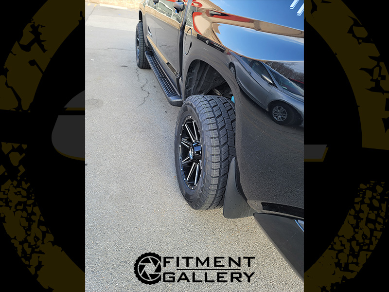 2020 Toyota Tundra - 20x9 XF Offroad Wheels LT305/55R20 Laufenn Tires
